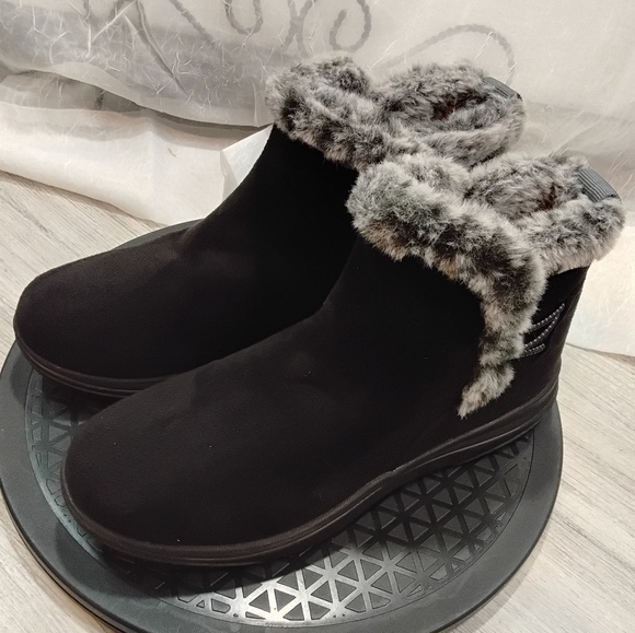 Clarks | Shoes | New Clarks Womens Breeze Fur Winter Black Faux Fur ...